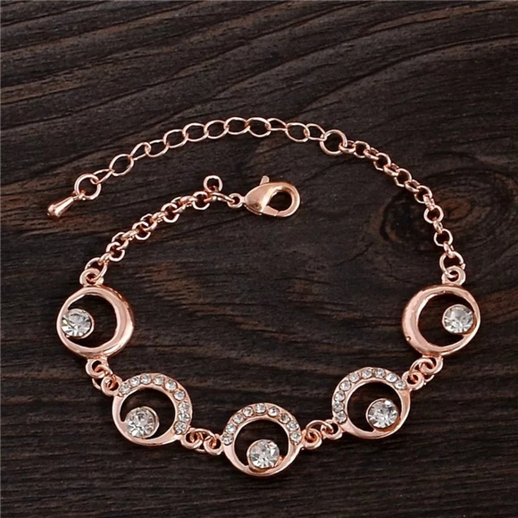 Jewelry | Round Crystal Bracelet | Poshmark